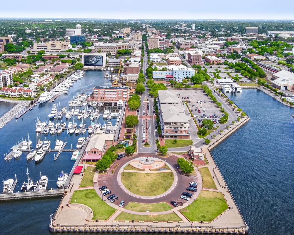 Plan A Visit To Downtown Pensacola Florida Premier Island Managment